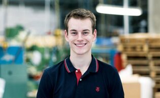 College students - ACPS Automotive GmbH