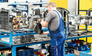 Innovative manufacturing | ACPS Automotive